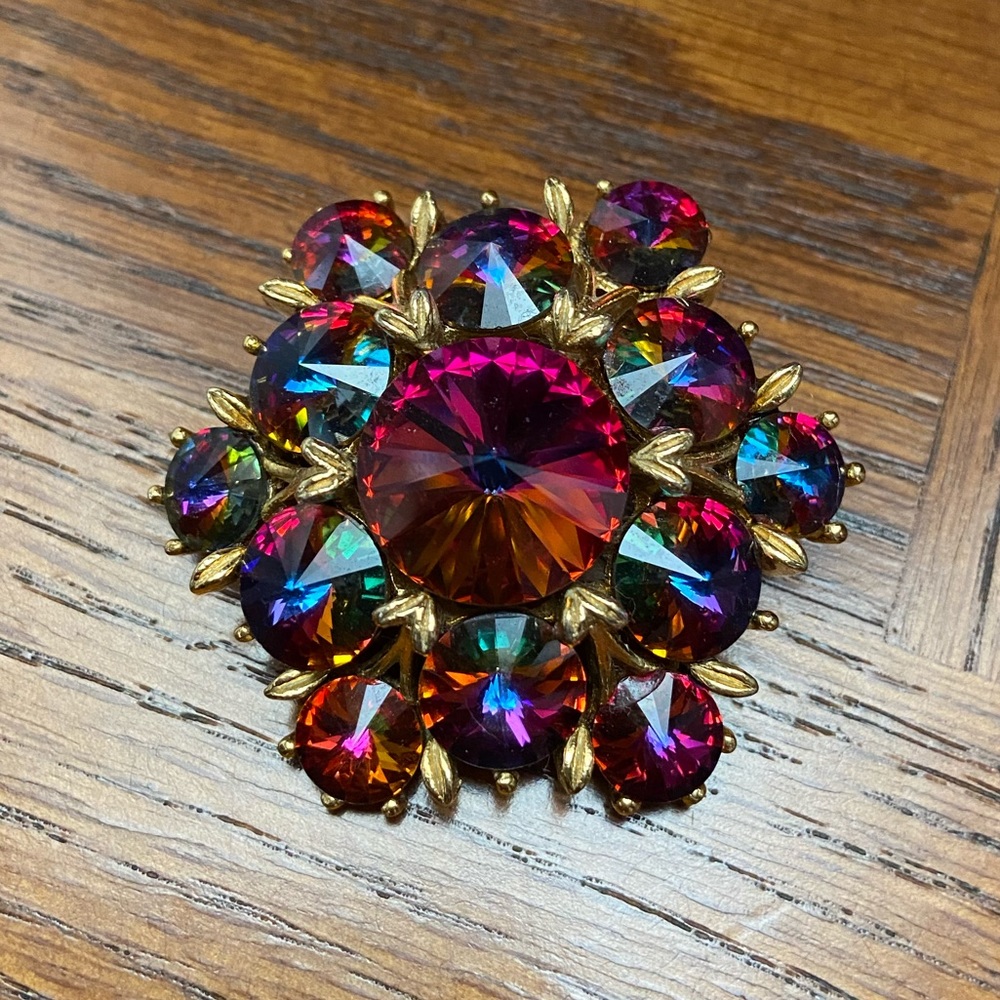 Vintage 60’s Lisner Watermelon Rivoli Dome Brooch - Gem
